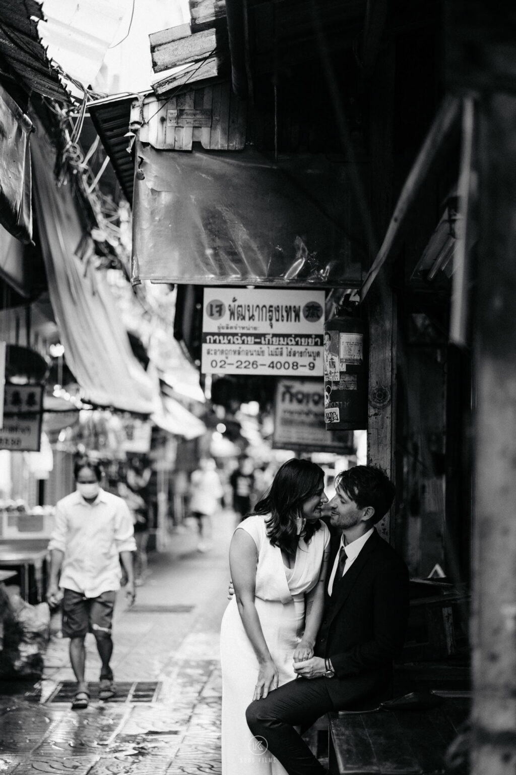 Street Pre Wedding Photoshoot at Chaina Town in Bangkok